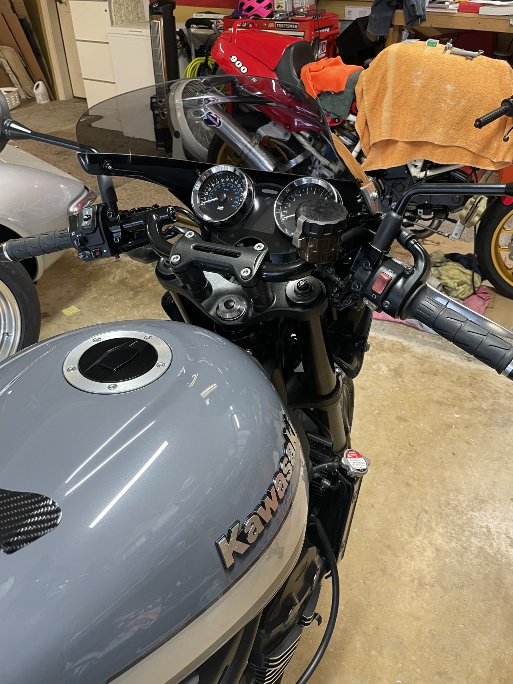 Rizoma bar on my ‘21 Cafe - Modifications, Accessories, and Appearance ...