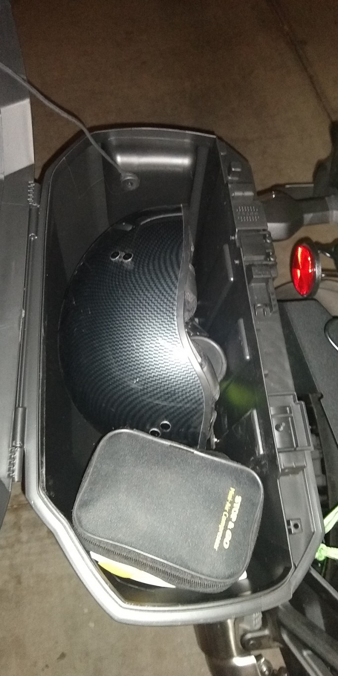 Z900RS Cafe with SHAD SH23 side cases - Modifications, Accessories, and ...