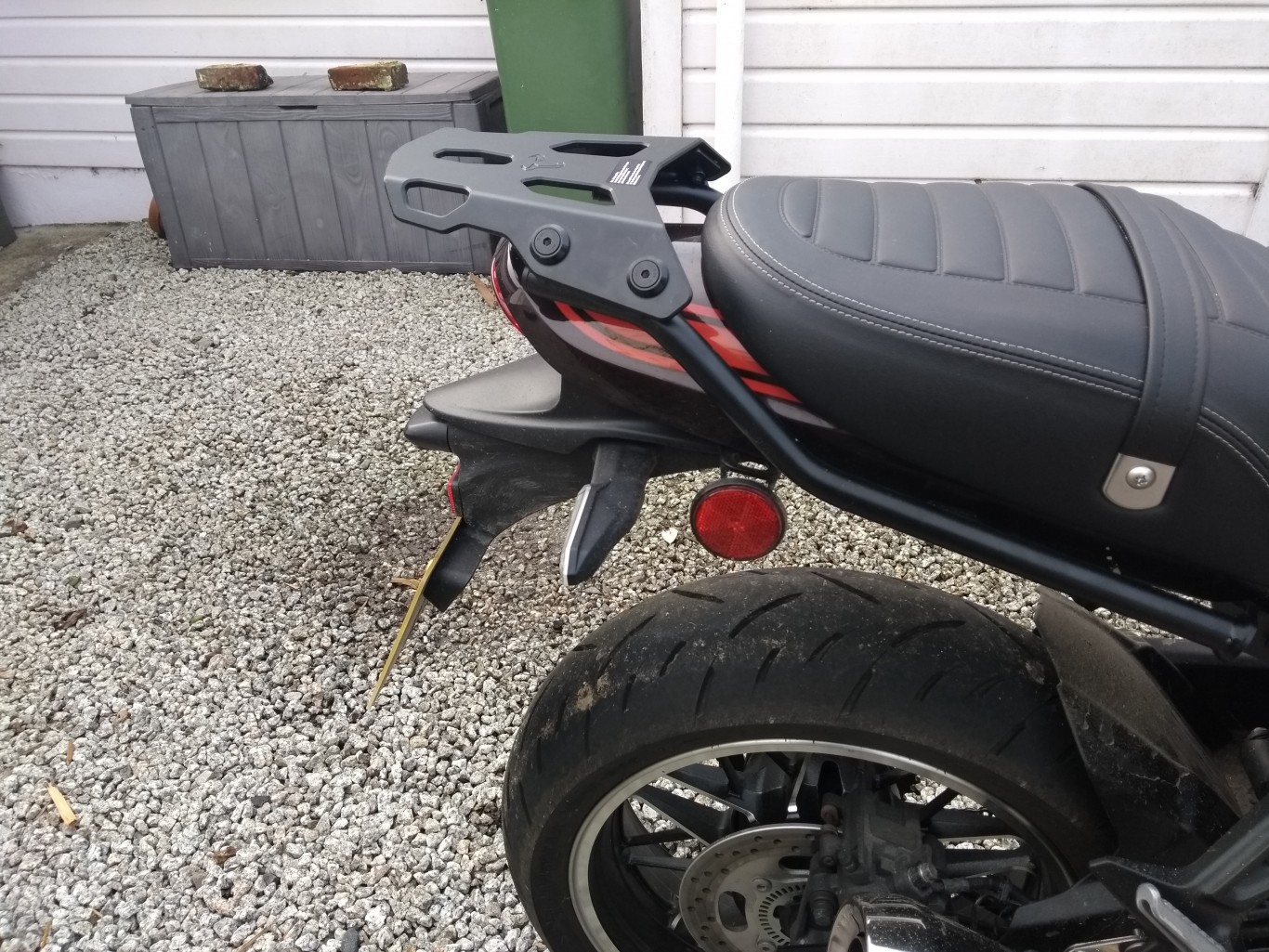 Top case rack, Hepco & Becker Alu-rack or SW Motech Street rack? - page ...